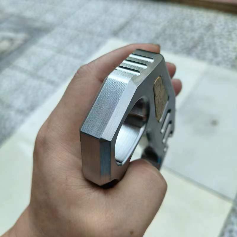 Updated Version 304 Precision Solid Steel Knuckle Duster – BoxKatana