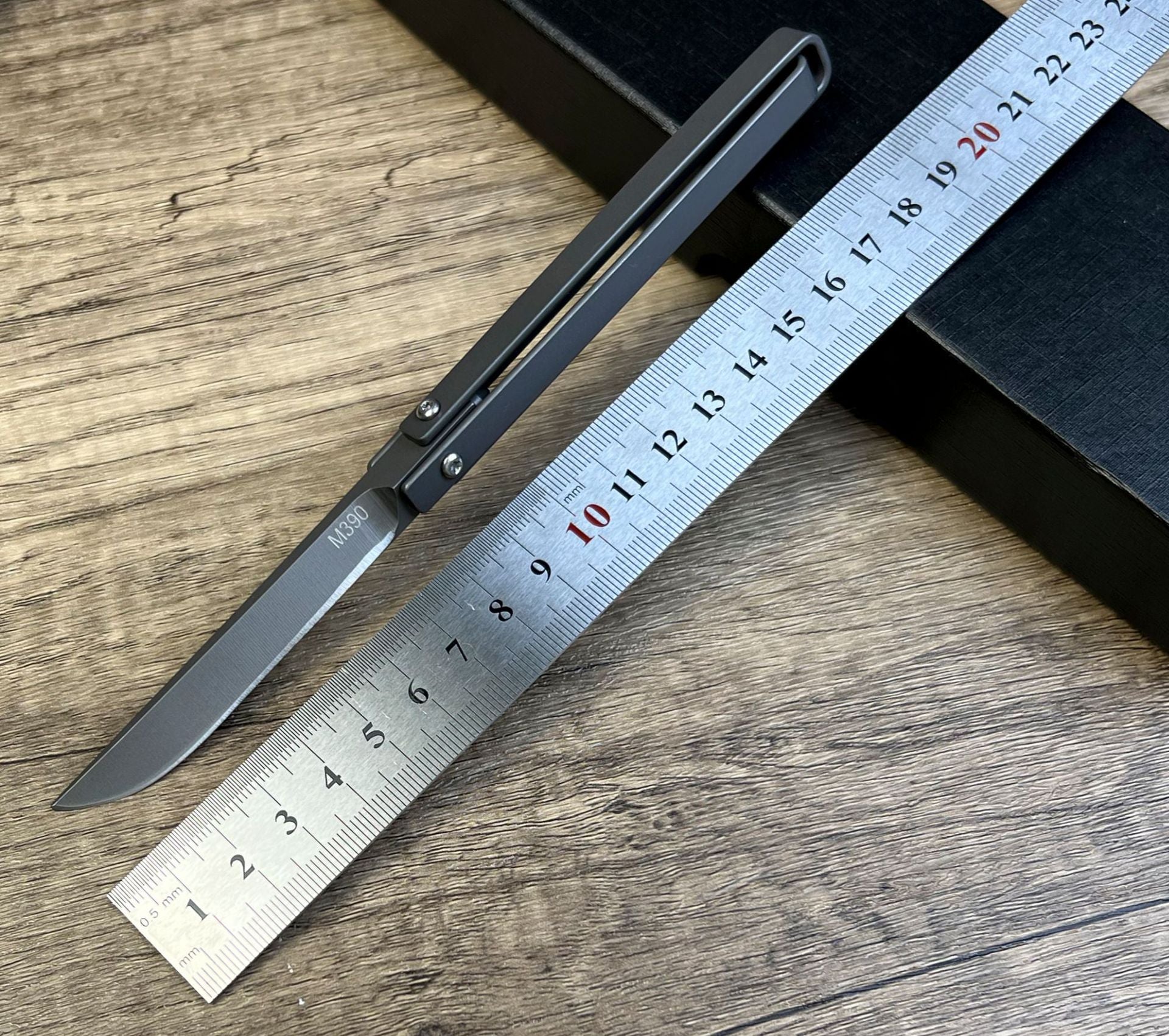 Mini mechanical creative rotary knife – BoxKatana