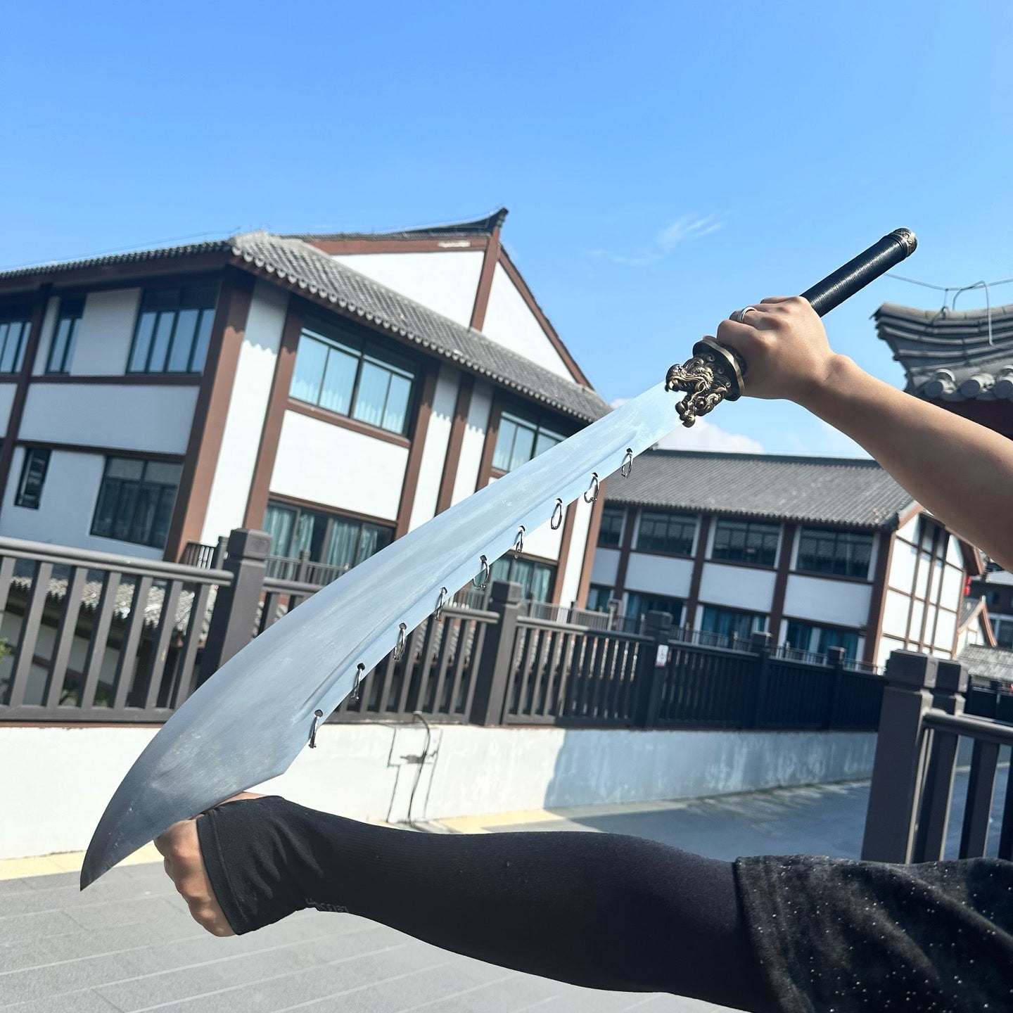 Integrated Outdoor Broadsword – BoxKatana