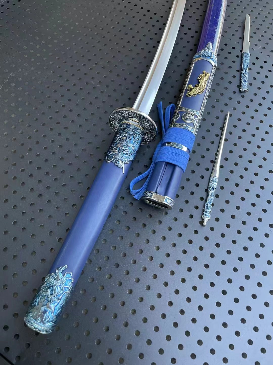 Japanese-Style Blue Enchantress – BoxKatana