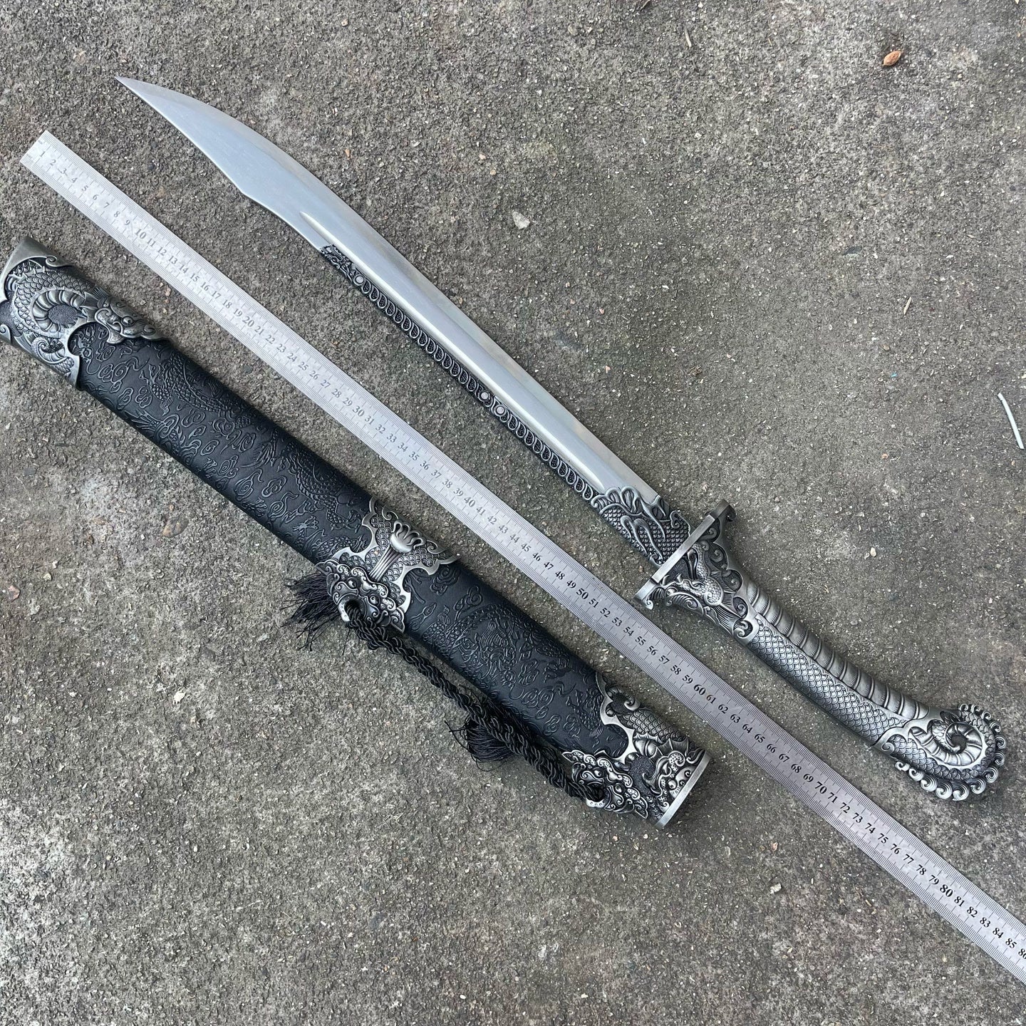Tiger Tamer Dragon Slayer Saber – BoxKatana